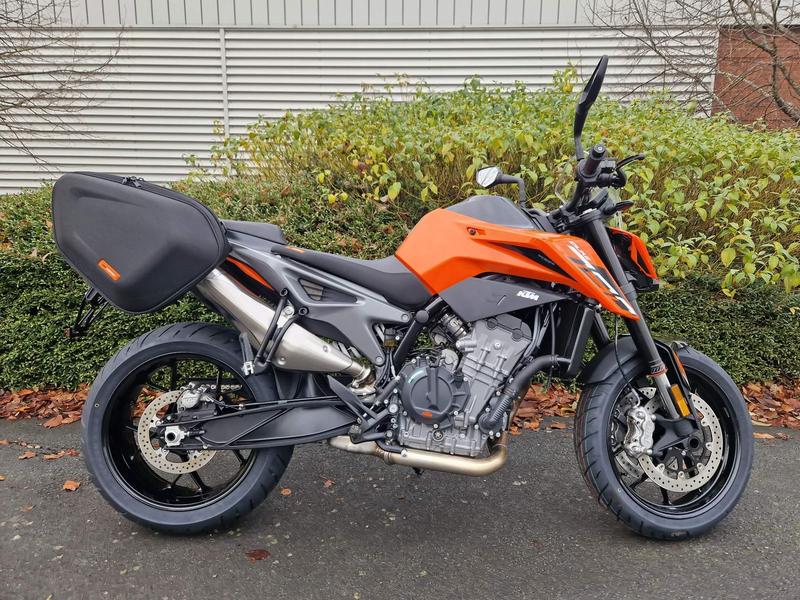 KTM 790 DUKE 2023 - Travel Edition | AMS Motorcycles
